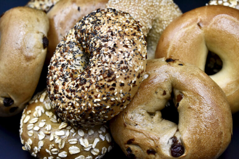 ABOUT – Apple Valley Foods